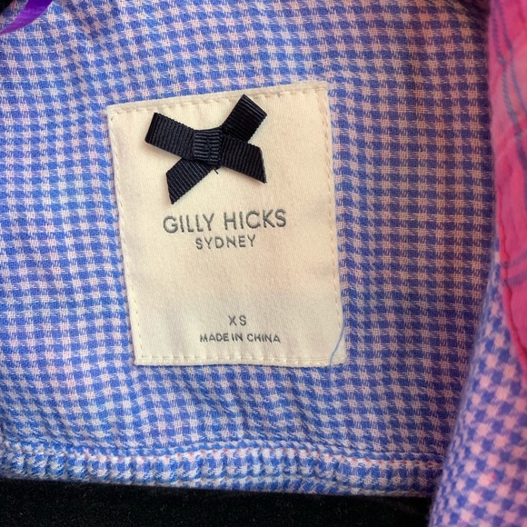 Gilly Hicks | Tops | Gilli Hics Top Bottons In Front Long Sleeve Pink ...